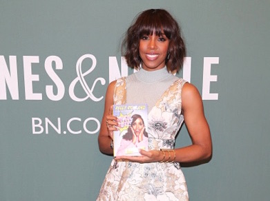 Hot Shots: Kelly Rowland Signs New Book 'Whoa, Baby' - That Grape Juice