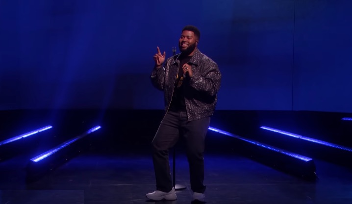 Khalid Performs 'Know Your Worth' On 'Ellen' - That Grape Juice