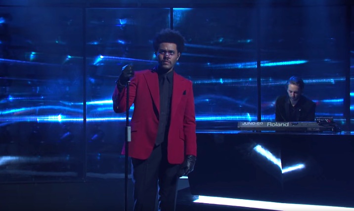 The Weeknd Premieres New Song 'Scared To Live' [Performance] - That ...
