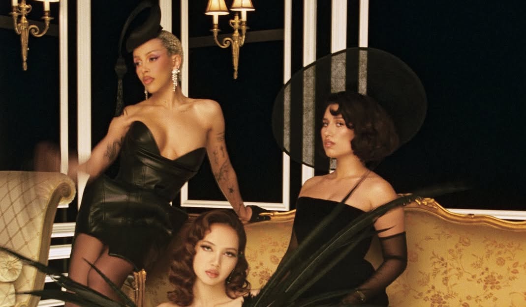 Lisa Raye Singil Mban Bob I Put Some Chicken On Lisa Raye Plate