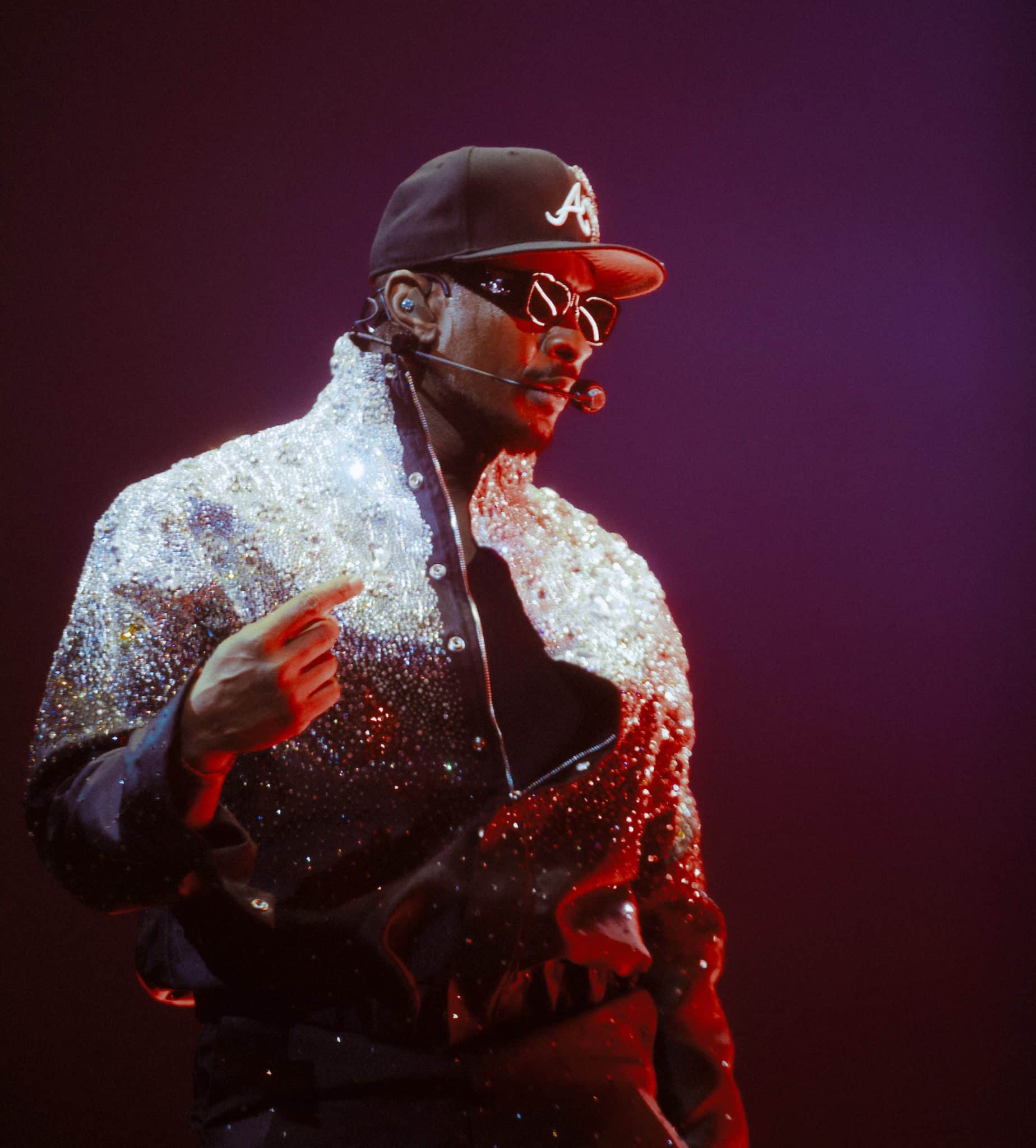 Exclusive Review: Usher’s EPIC ’Past, Present, Future’ Tour Cements ...