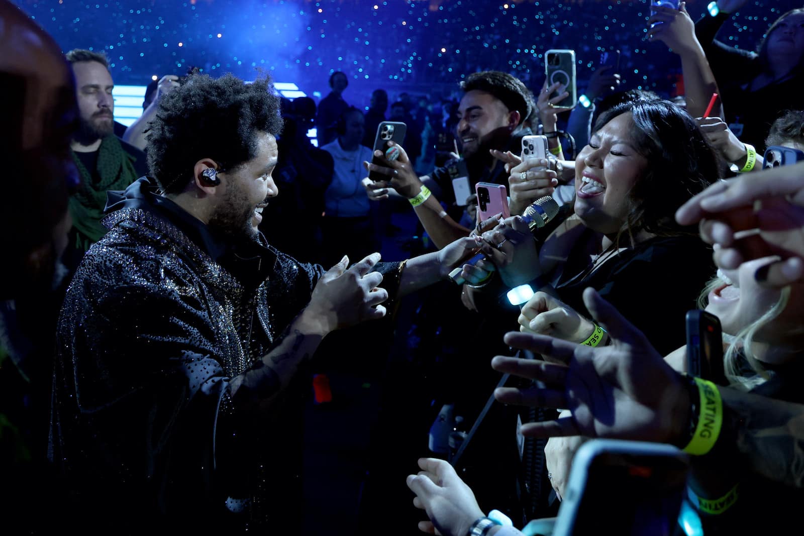 The Weeknd Kicks Off 'After Hours Til Dawn' 2025 Stadium Tour / Setlist ...