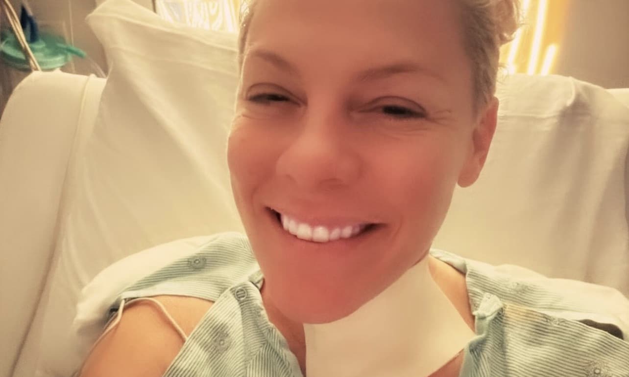 Pink Hospitalized "By Myself on New Year's Eve" - That Grape Juice